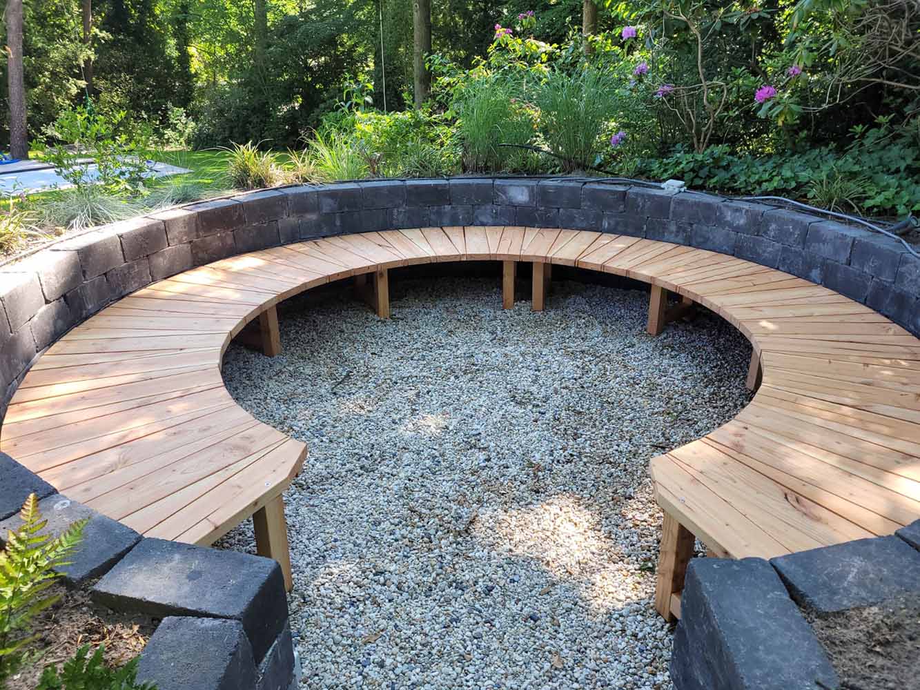 Bank van volledig Douglas hout rond - Maatwerk - Woodwork Voorschoten ...